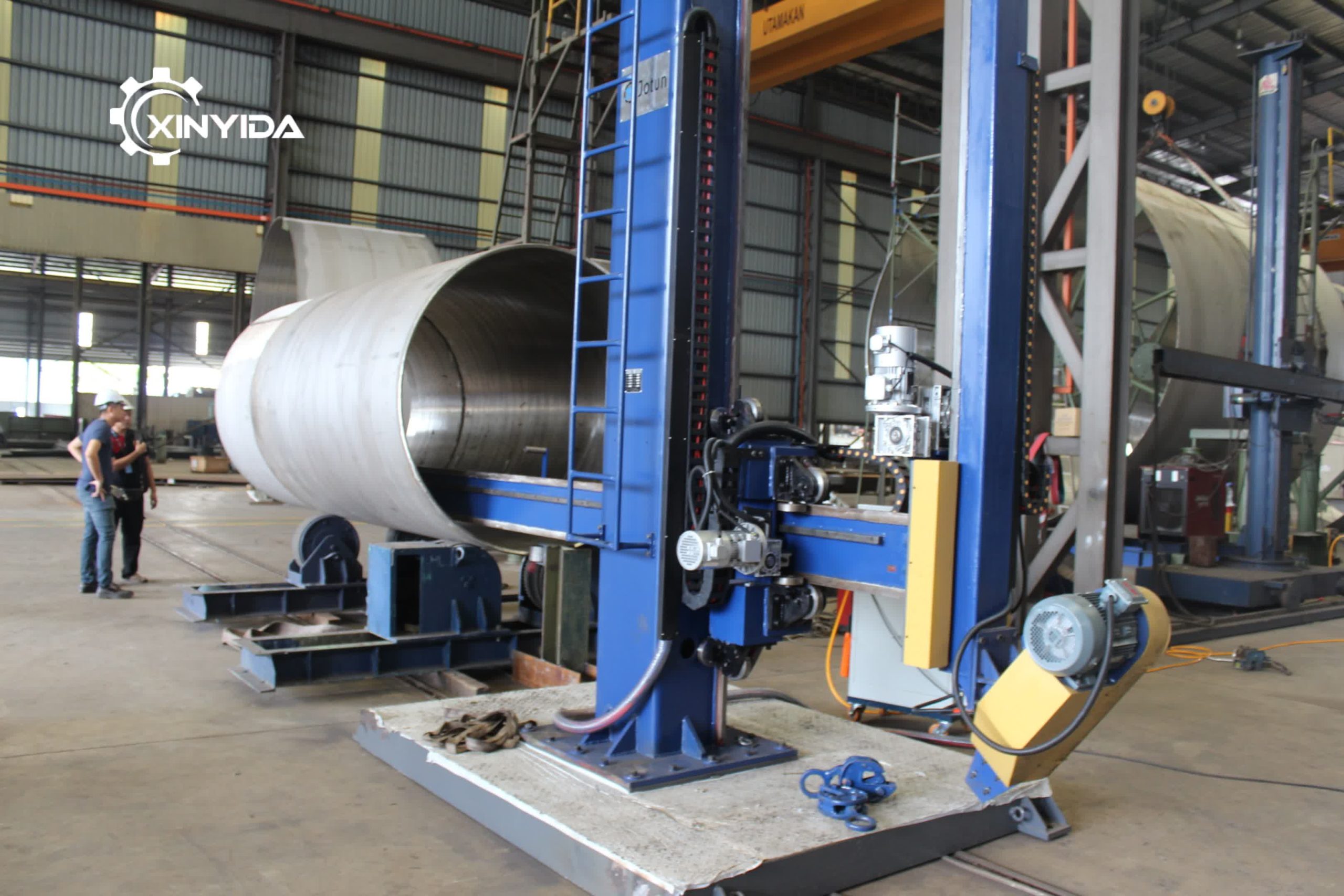 Metal Vessel Tank Shell and Dish End Polishing Machine - Xinyida