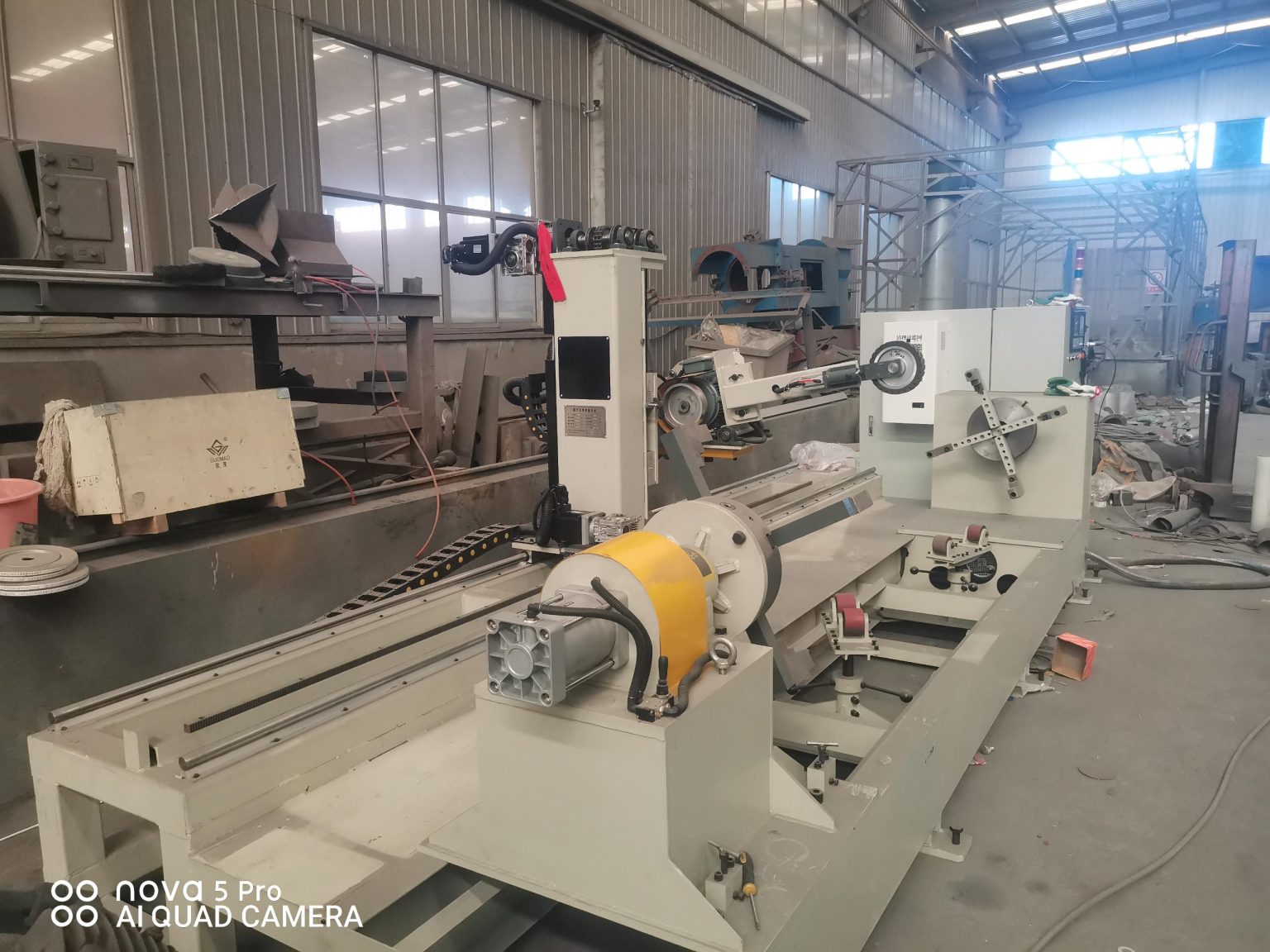 Cone outersurface circle CNC polishing machine - Xinyida